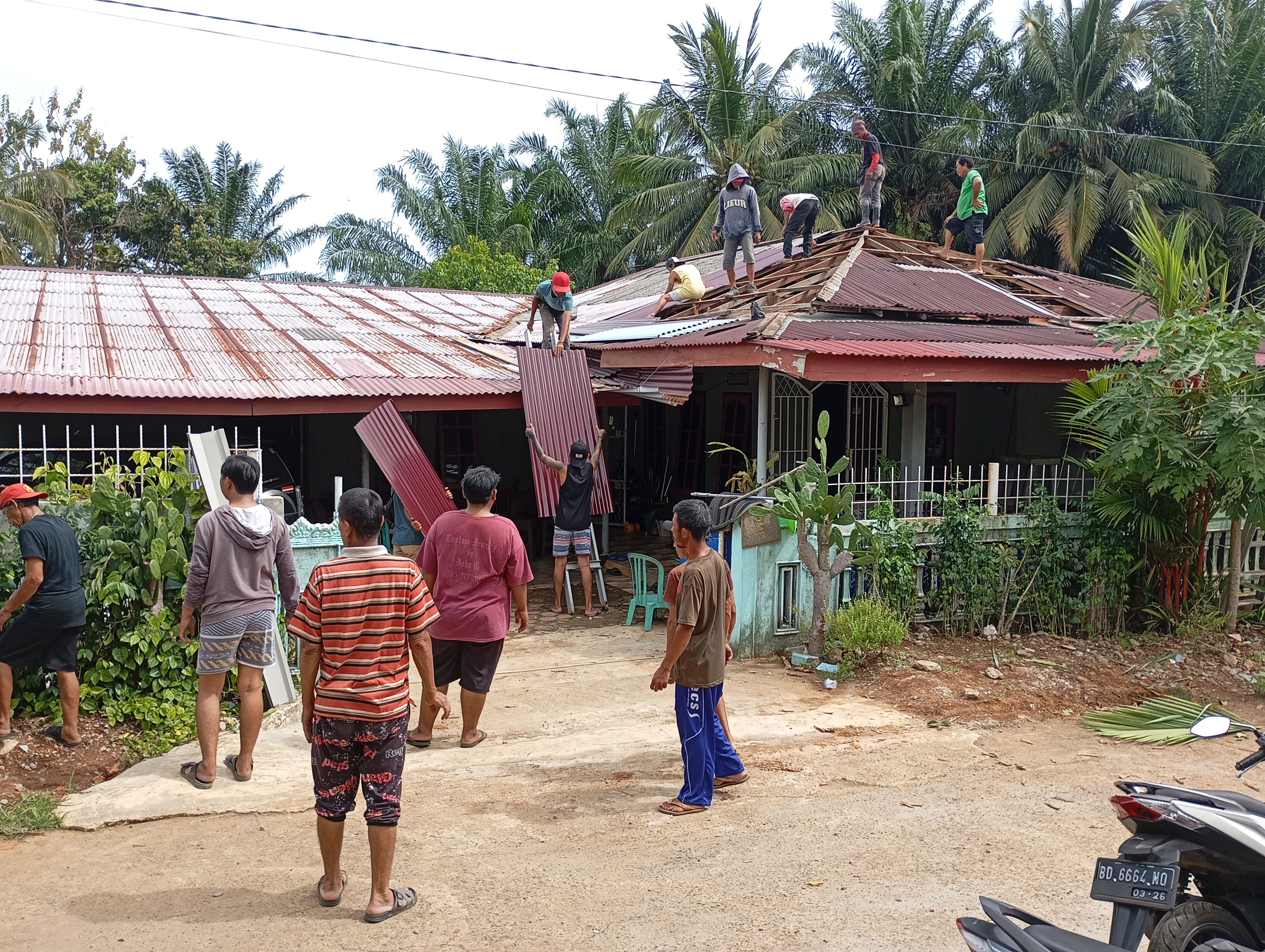 Korsleting Listrik, Rumah Warga Desa Pekik Nyaring Nyaris Terbakar